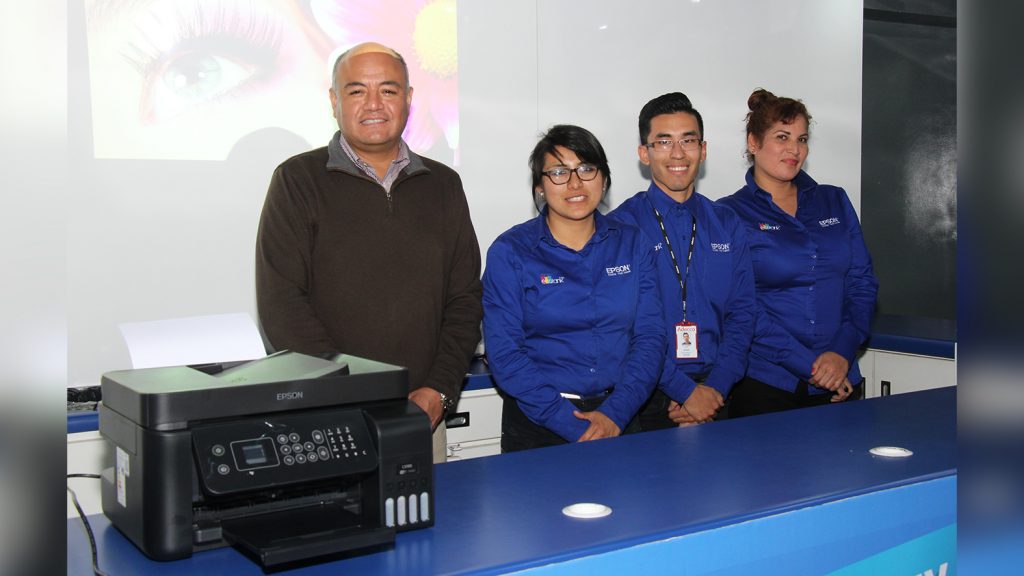 Epson Day llegó a las galerías del centro de Lima - Canal TI