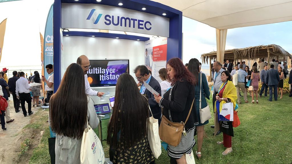 Sumtec presenta soluciones para la modernización de la banca y microfinanzas - Canal TI
