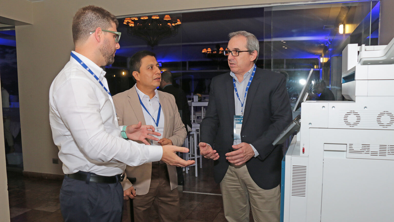 Kurmi Color presenta lo mejor de la tecnología de impresión y cómputo a ...