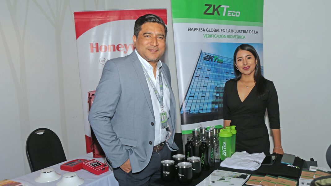 El canal de Lima estuvo presente en la DigiExpo 2023 organizado por ...