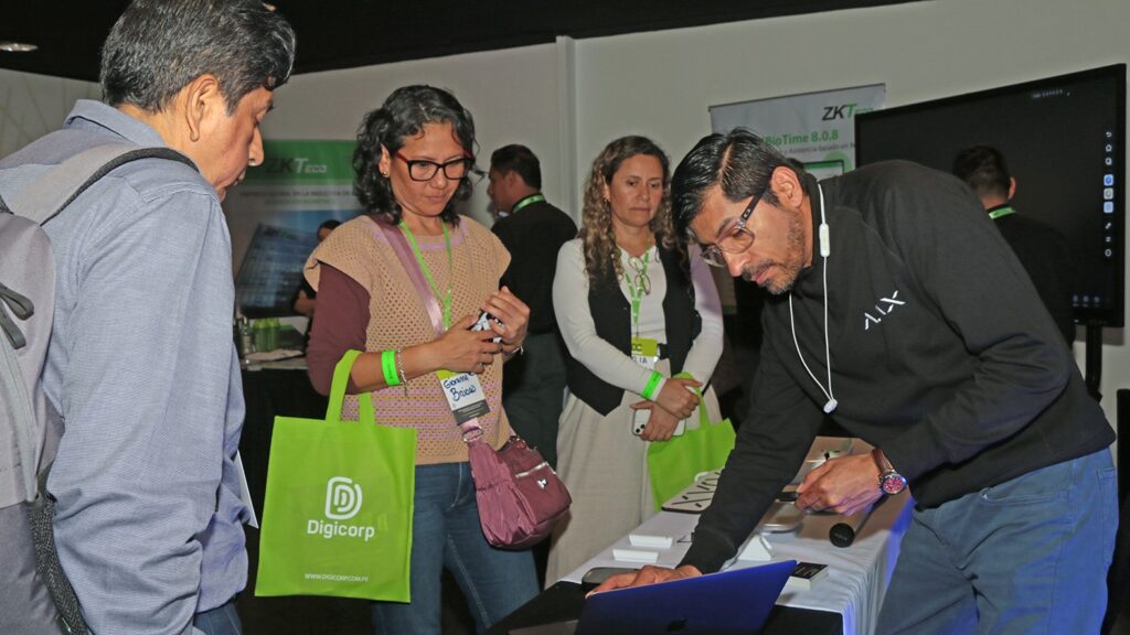 El canal de Lima estuvo presente en la DigiExpo 2023 organizado por ...