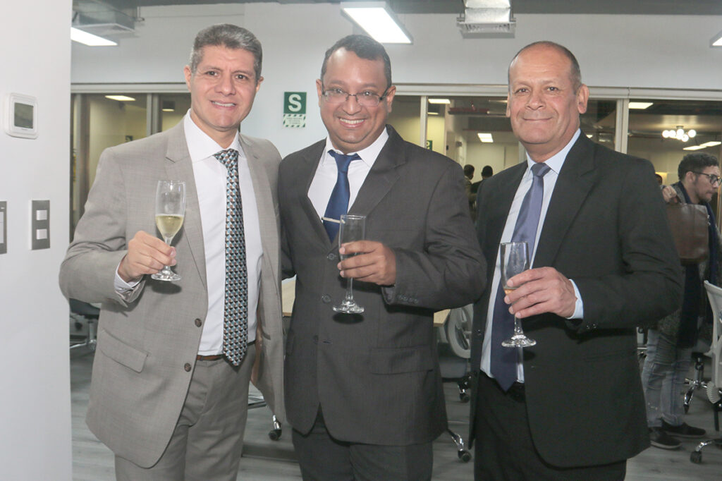 BVS es la nueva identidad corporativa de Adexus - Canal TI