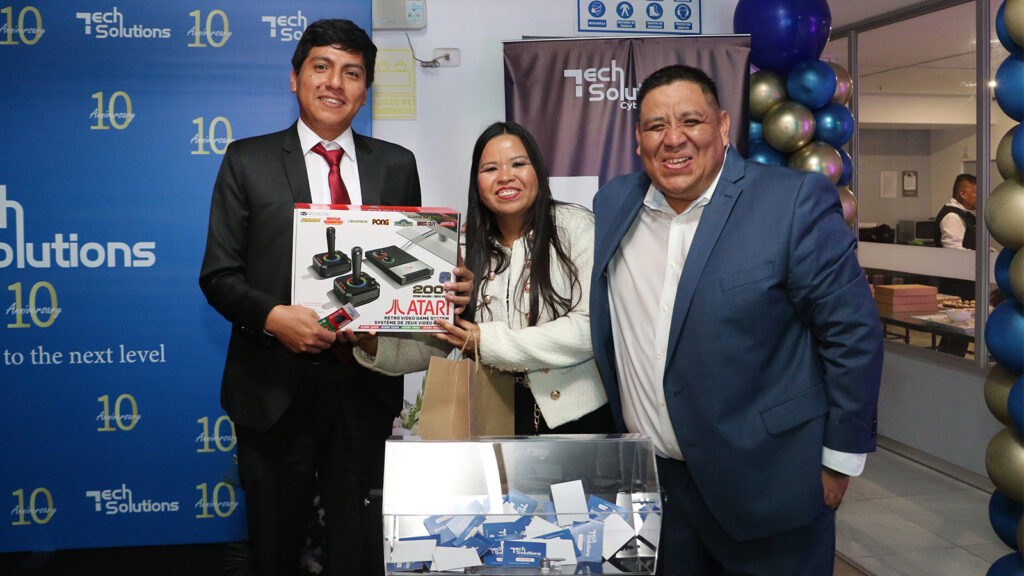 Tech Solutions celebró su décimo aniversario e inaugura moderna oficina ...