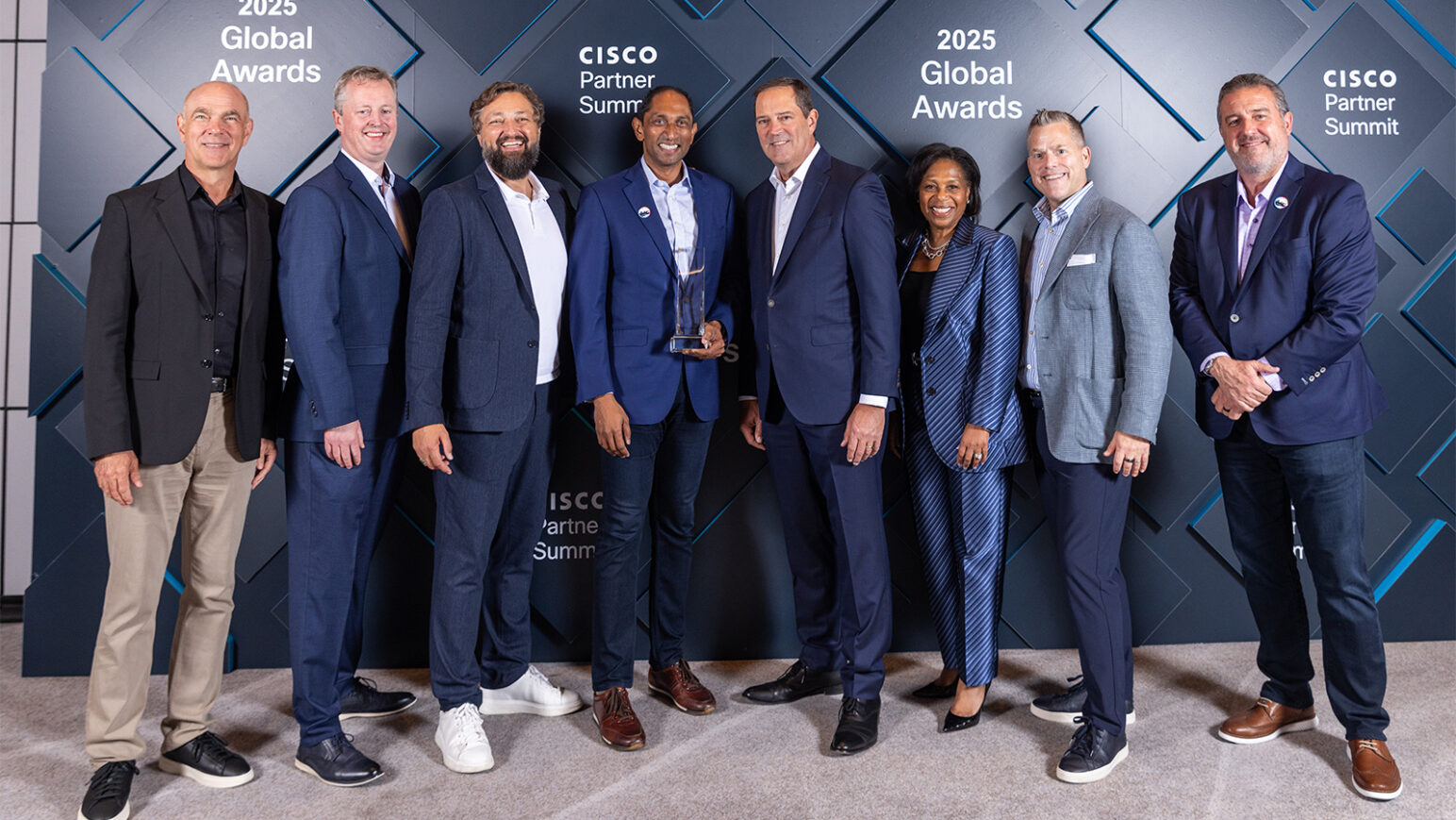 NTT DATA reconocida con 26 premios en el Cisco Partner Summit 2025 ...